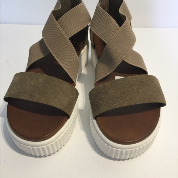 pop | Shoes | Womens Sandal By Pop | Poshmark